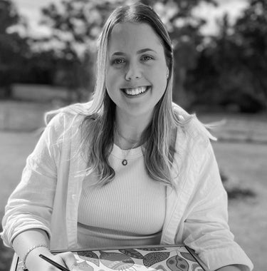 ARTIST - Caitlin Trindall – Yarn Marketplace