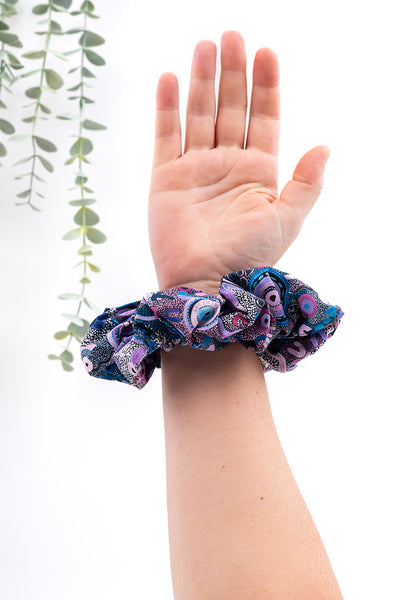Makuru Mega Scrunchie